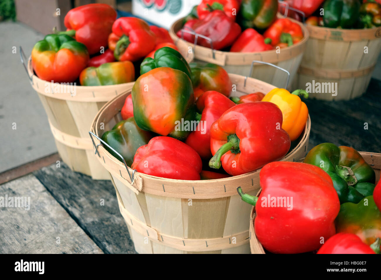 Ripe bell peppers at farmer's market Stock Photo - Alamy