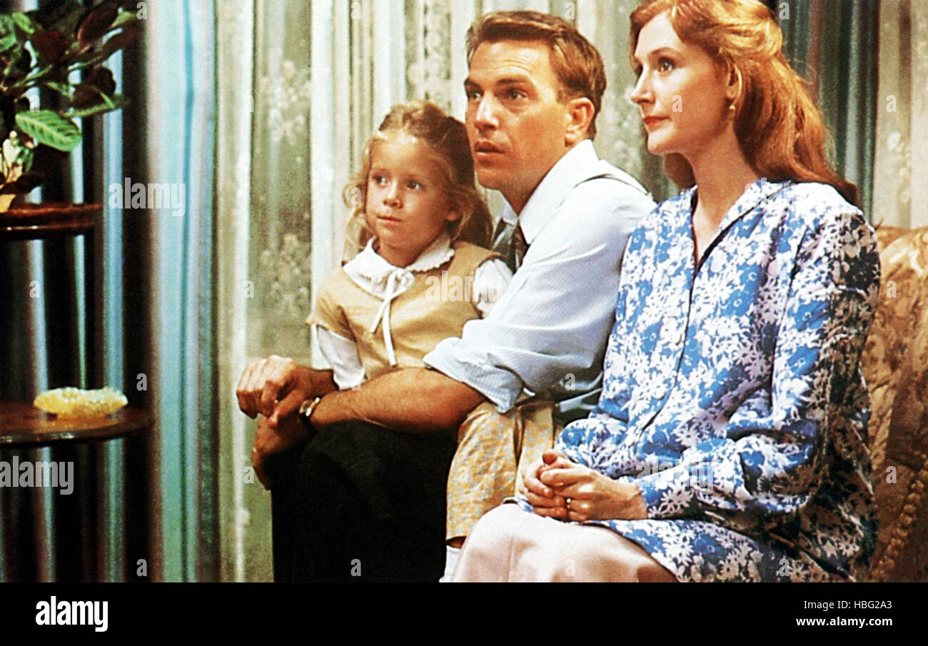 THE UNTOUCHABLES, from left: Kaitlin Montgomery, Kevin Costner ...