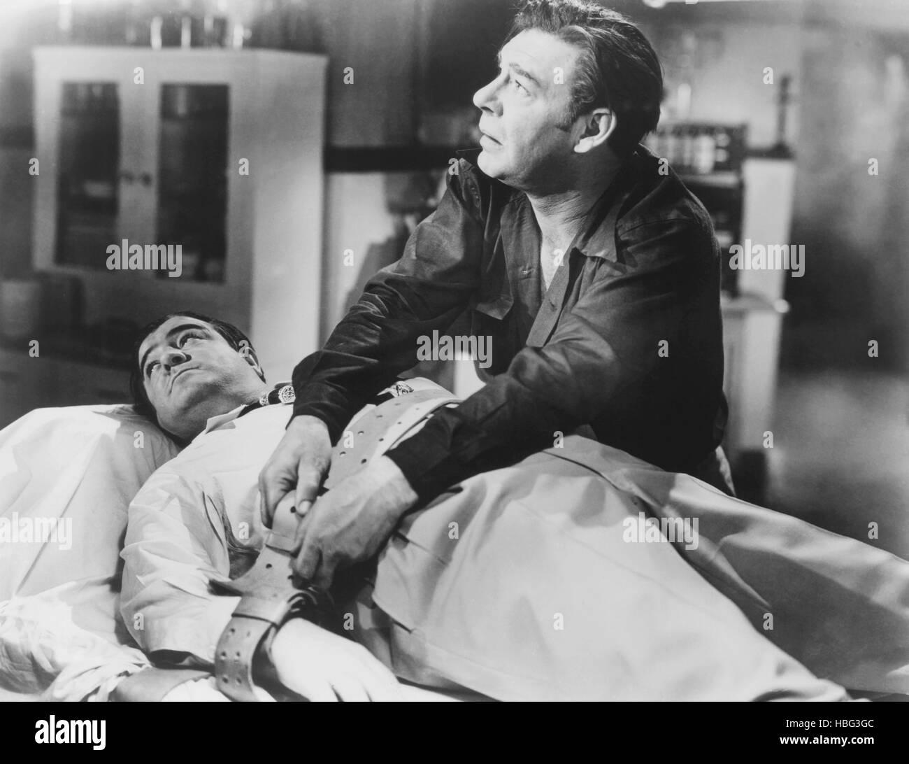 ABBOTT AND COSTELLO MEET FRANKENSTEIN, from left: Lou Costello, Lon ...