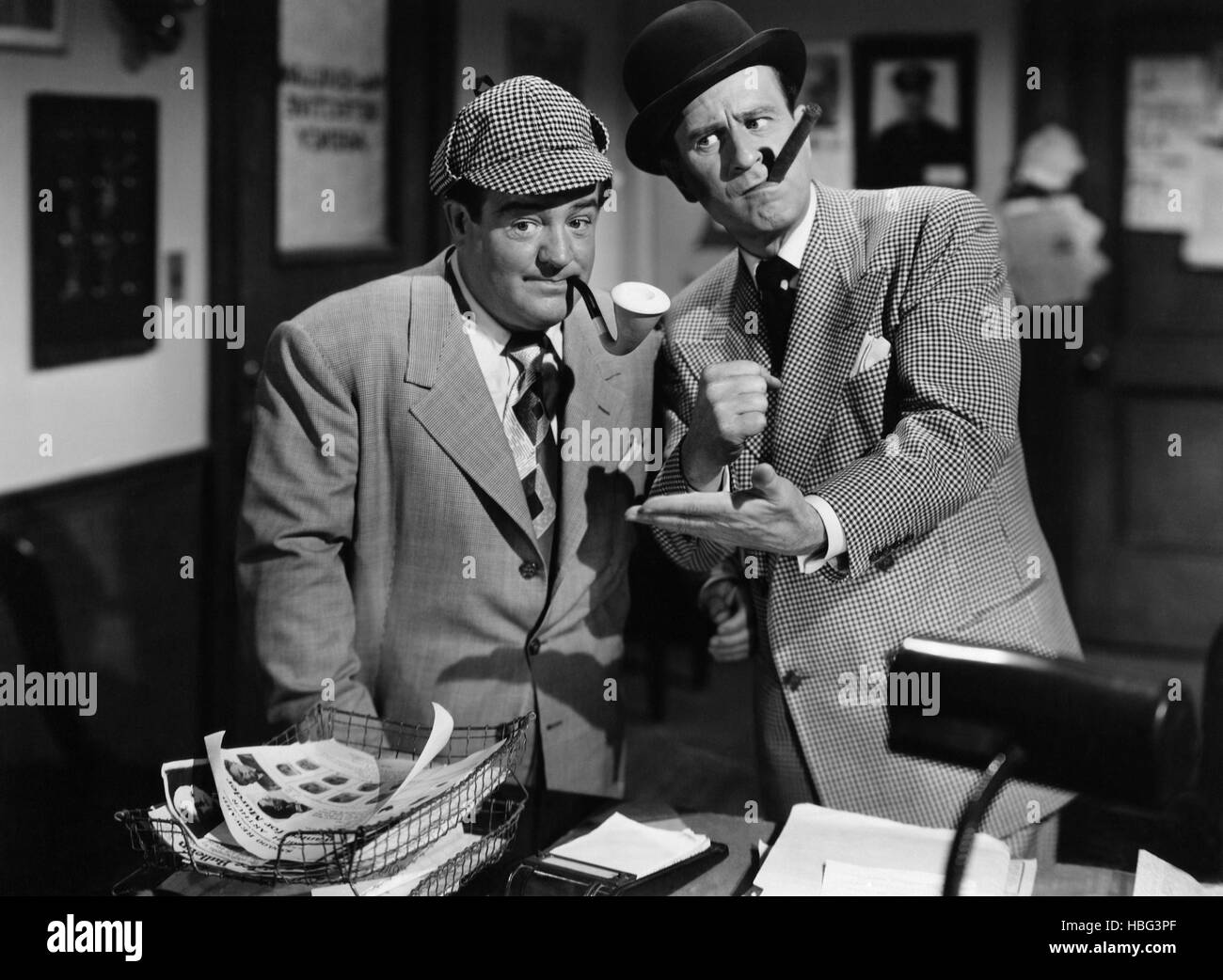 ABBOTT AND COSTELLO MEET THE INVISIBLE MAN, Lou Costello, Bud Abbott ...