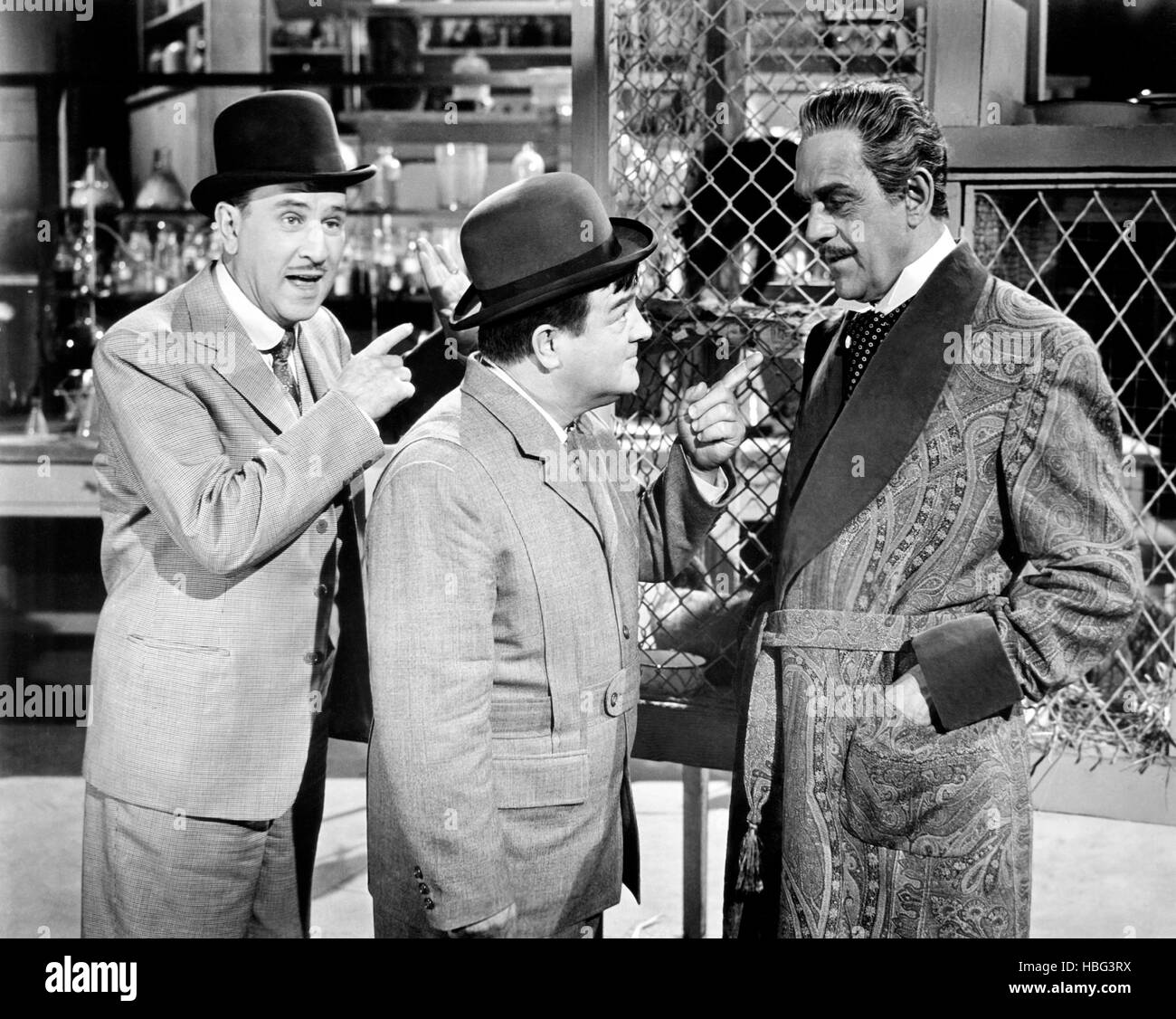 ABBOTT AND COSTELLO MEET DR. JEKYLL AND MR. HYDE, from left, Bud Abbott, Lou Costello, Boris ...