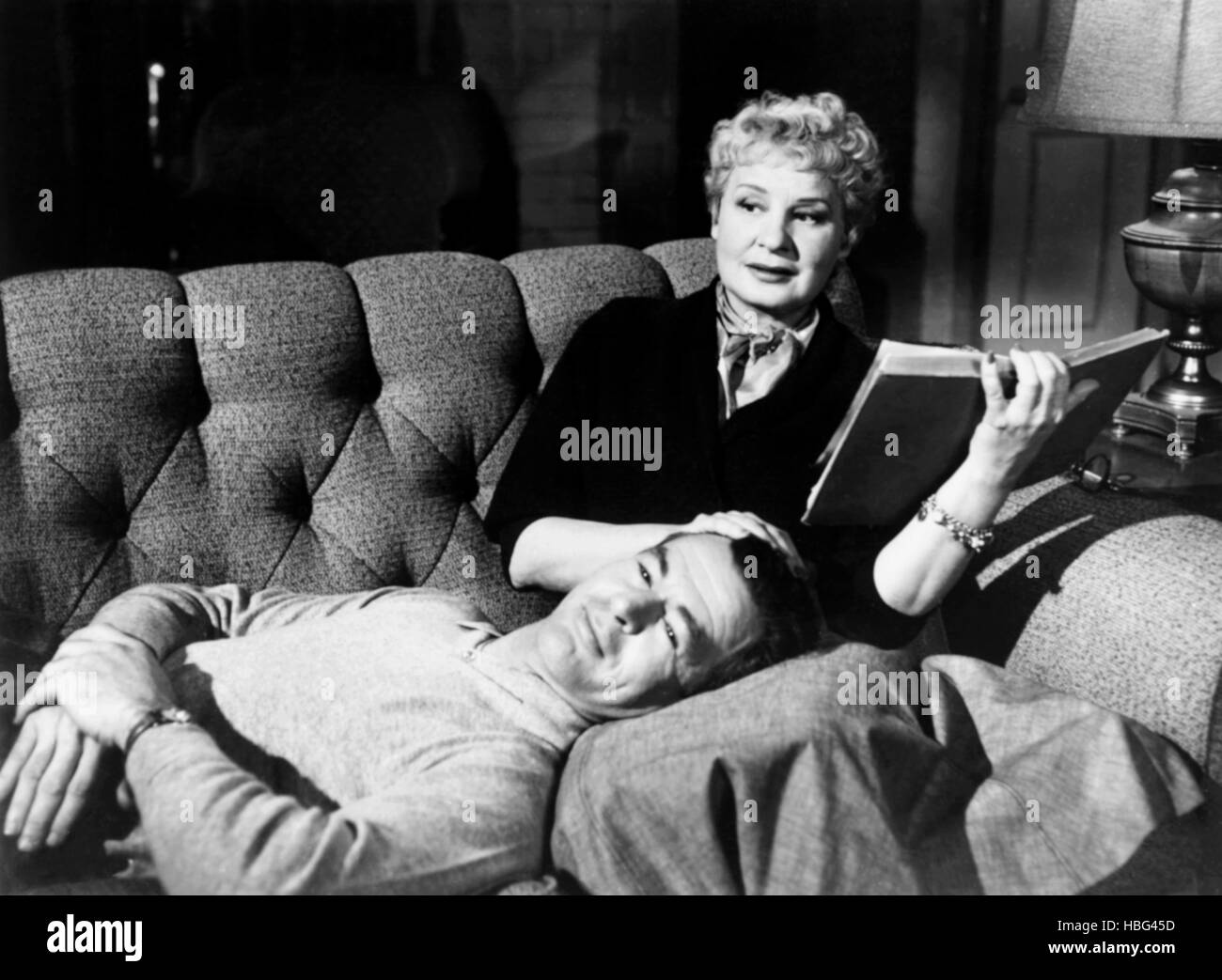 ABOUT MRS. LESLIE, from left, Robert Ryan, Shirley Booth, 1954 Stock ...