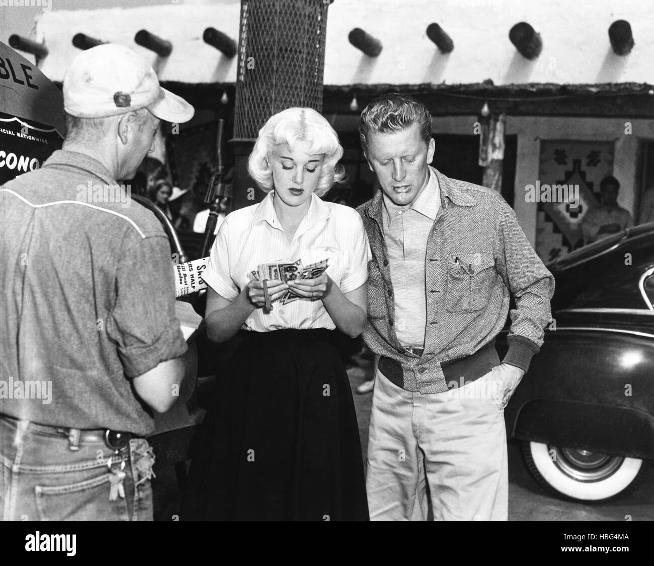 ACE IN THE HOLE, (aka THE BIG CARNIVAL), from left: Jan Sterling, Kirk Douglas, 1951 Stock Photo ...