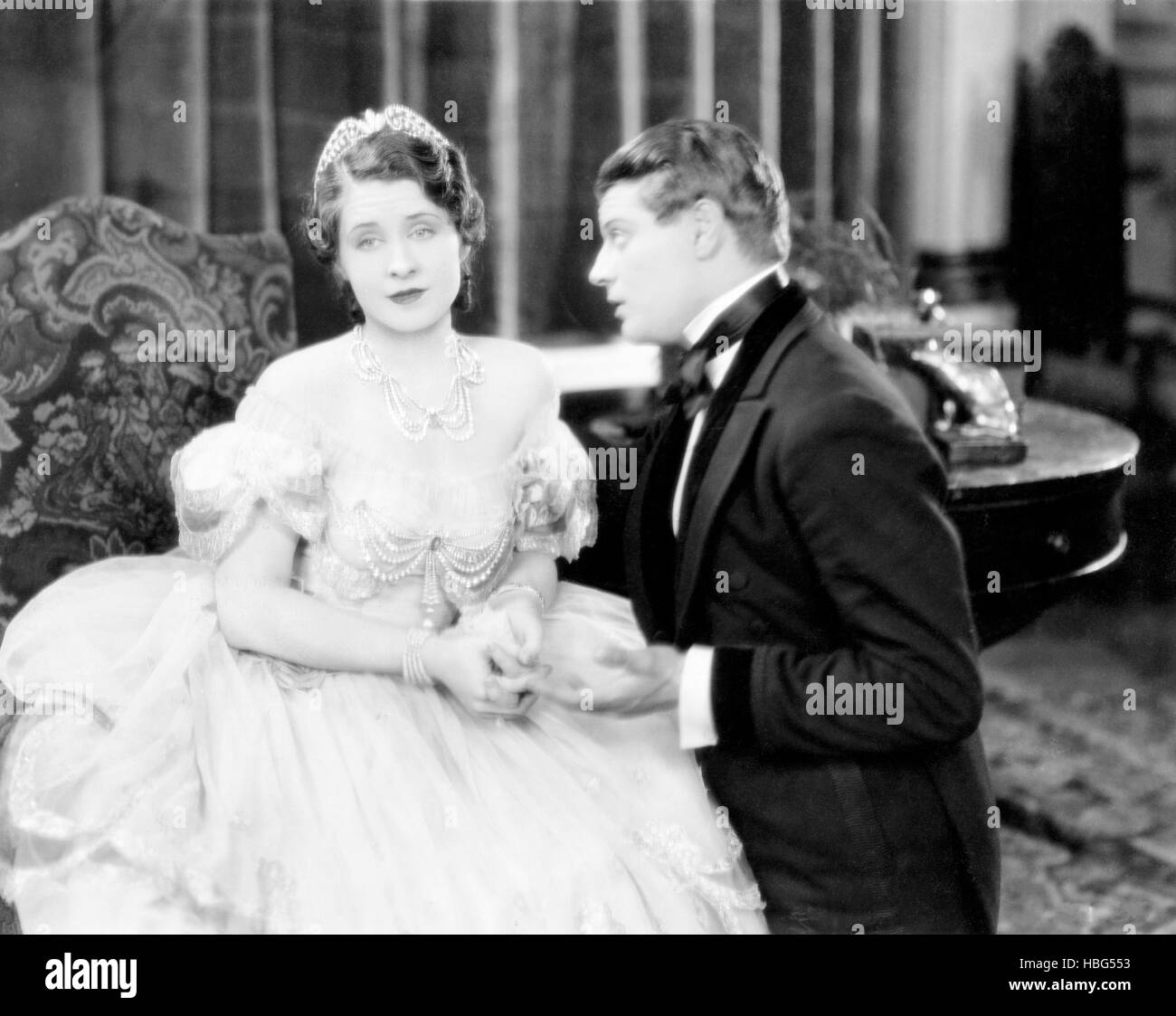THE ACTRESS, from left: Norma Shearer, Ralph Forbes, 1928 Stock Photo ...