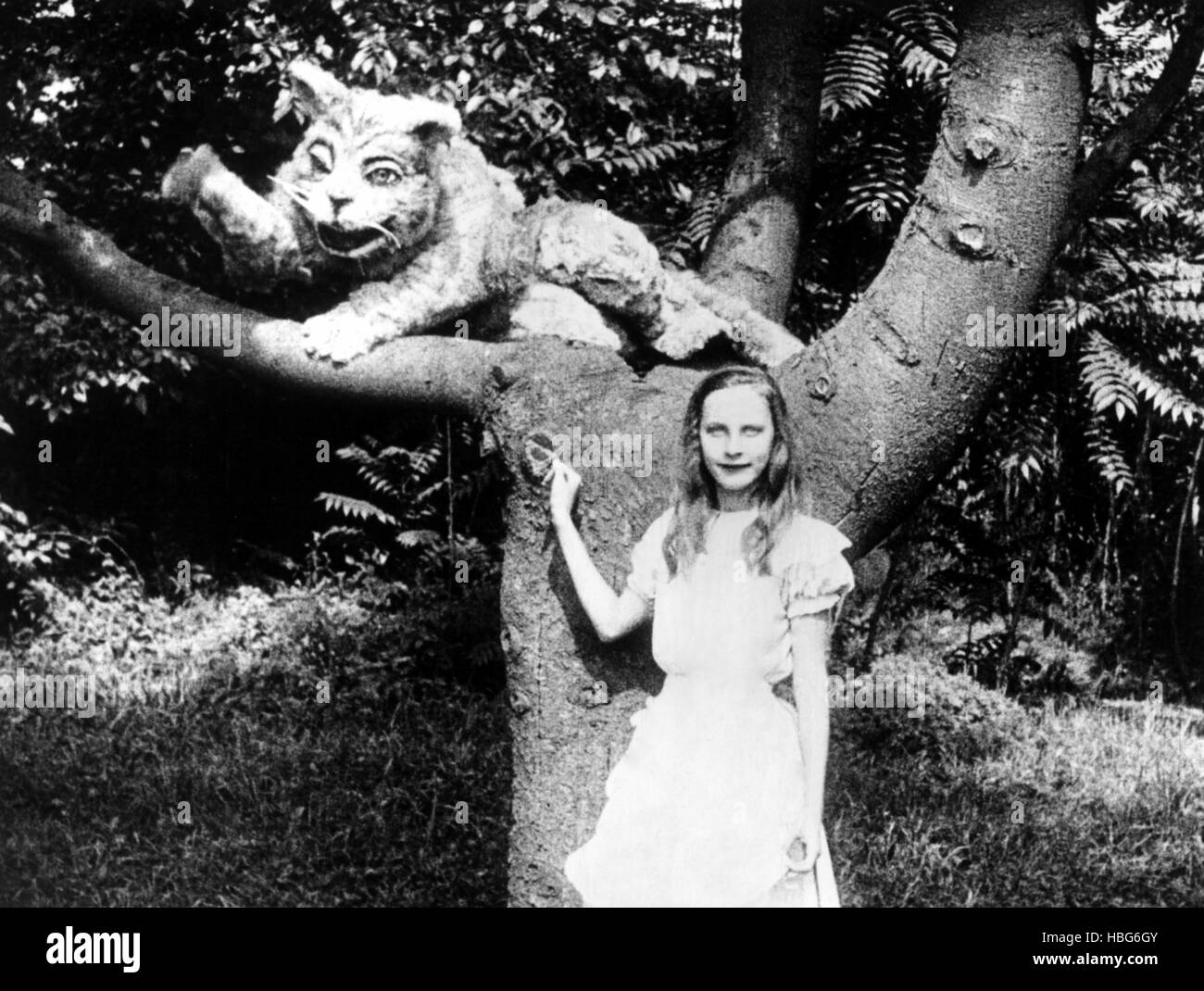 ALICE IN WONDERLAND, Viola Savoy, 1915 Stock Photo - Alamy