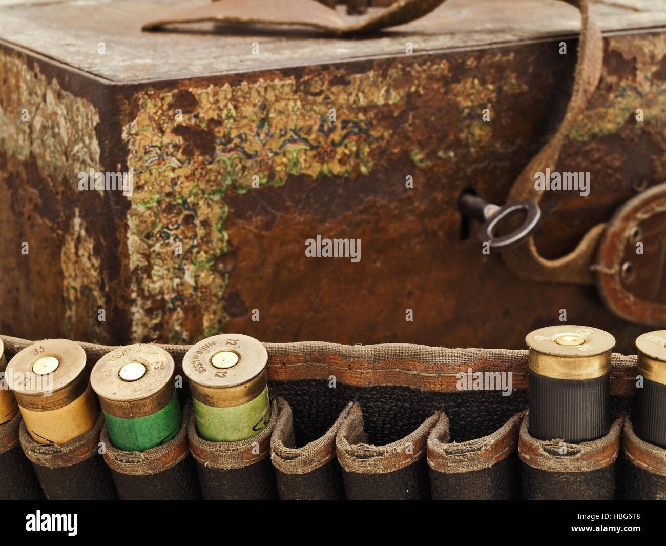 Old shotgun cartridge box hi-res stock photography and images - Alamy