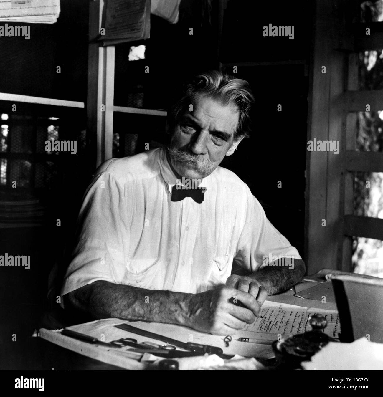 ALBERT SCHWEITZER, Albert Schweitzer, 1957 Stock Photo - Alamy