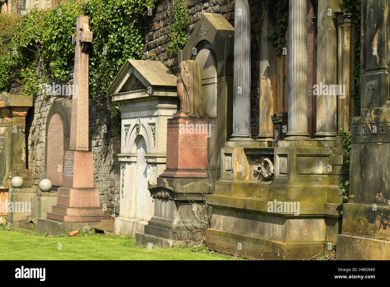 Old cemetery in scotland hi-res stock photography and images - Alamy
