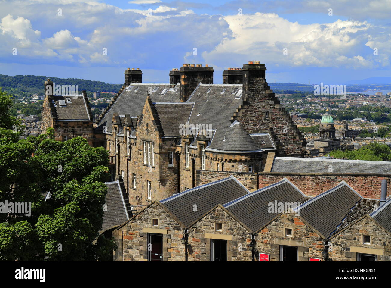 Edinburgh castle old royal palace hi-res stock photography and images ...