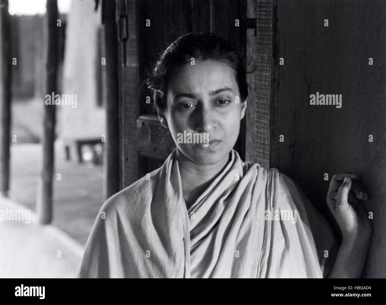 APARAJITO, Karuna Bannerjee, 1957 Stock Photo - Alamy