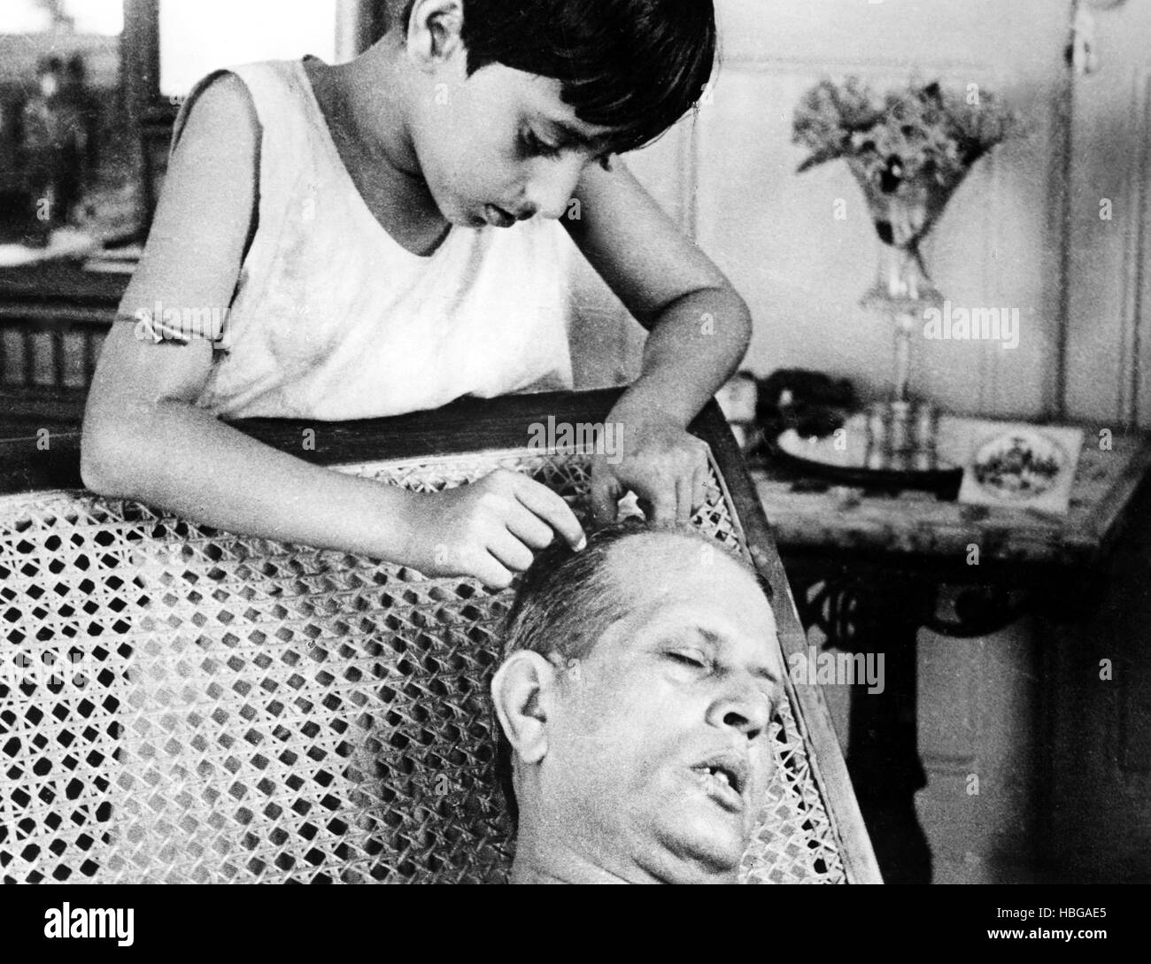 APARAJITO, Pinaki Sen Gupta as young Apu, 1957 Stock Photo - Alamy