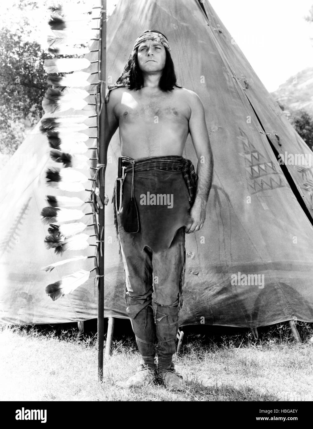 APACHE CHIEF, Alan Curtis, 1949 Stock Photo - Alamy