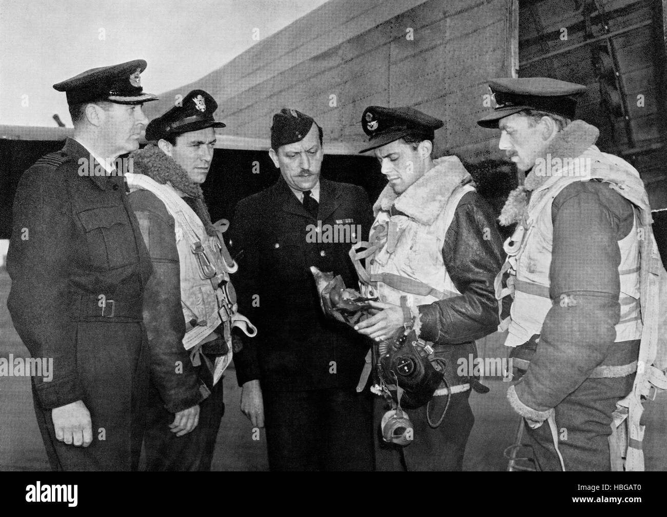 Pilot cinema Black and White Stock Photos & Images - Alamy