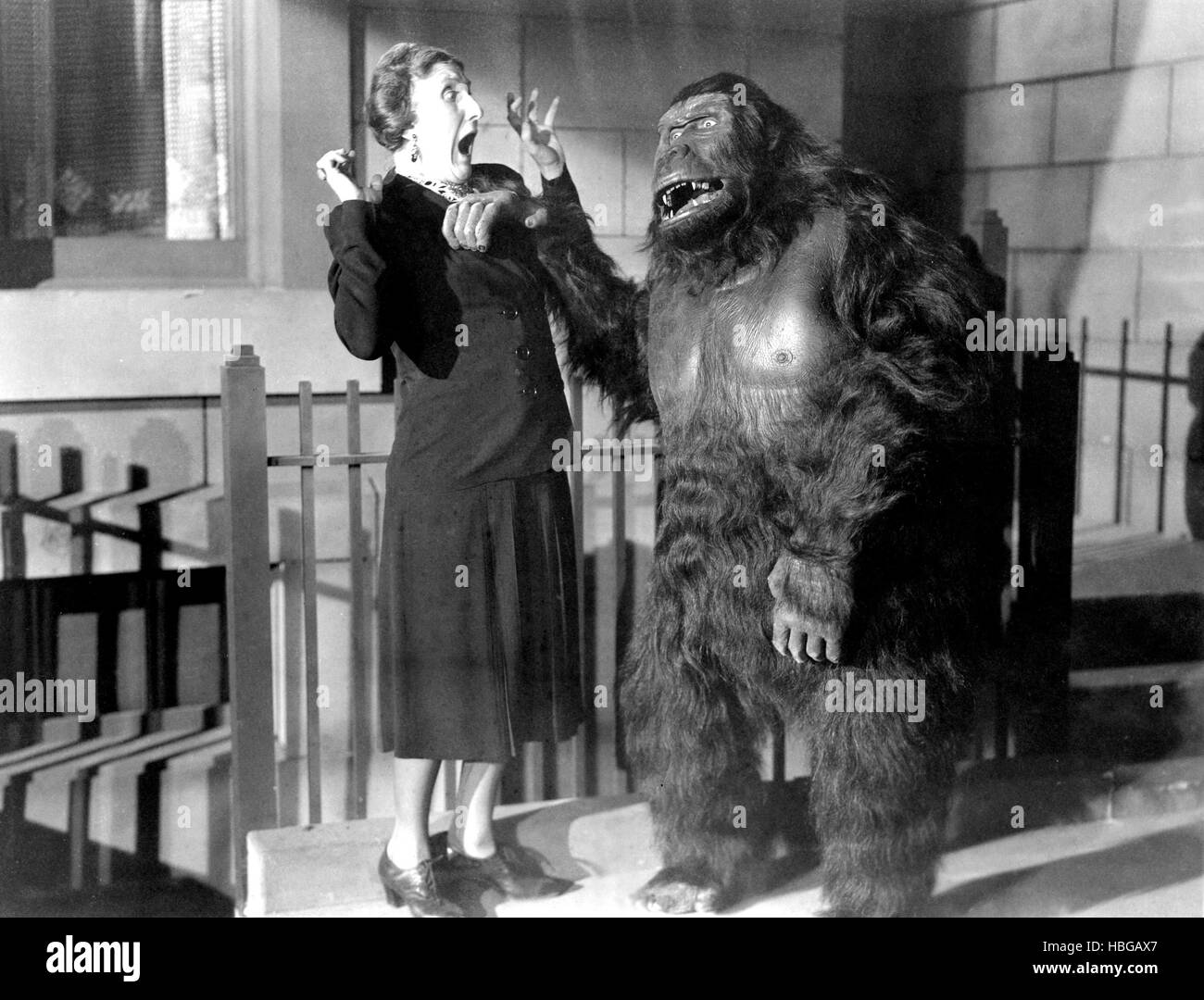THE APE MAN, Minerva Urecal, Emil Van Horn, 1943 Stock Photo - Alamy