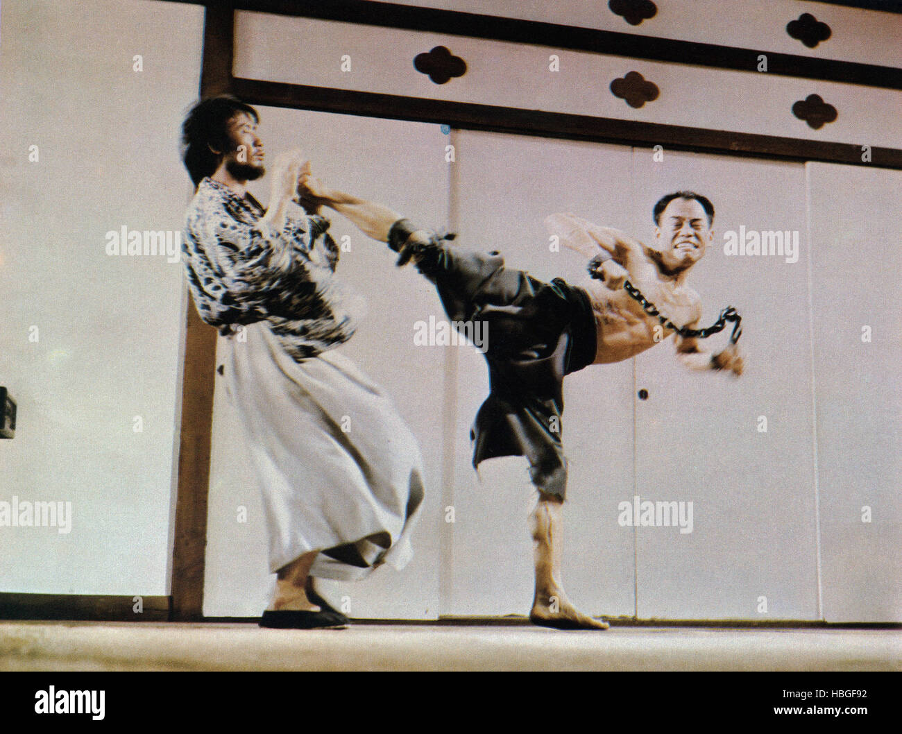 WHEN TAEKWONDO STRIKES, (aka TAI QUAN ZHEN JIU ZHOU), Jhoon Rhee (right ...