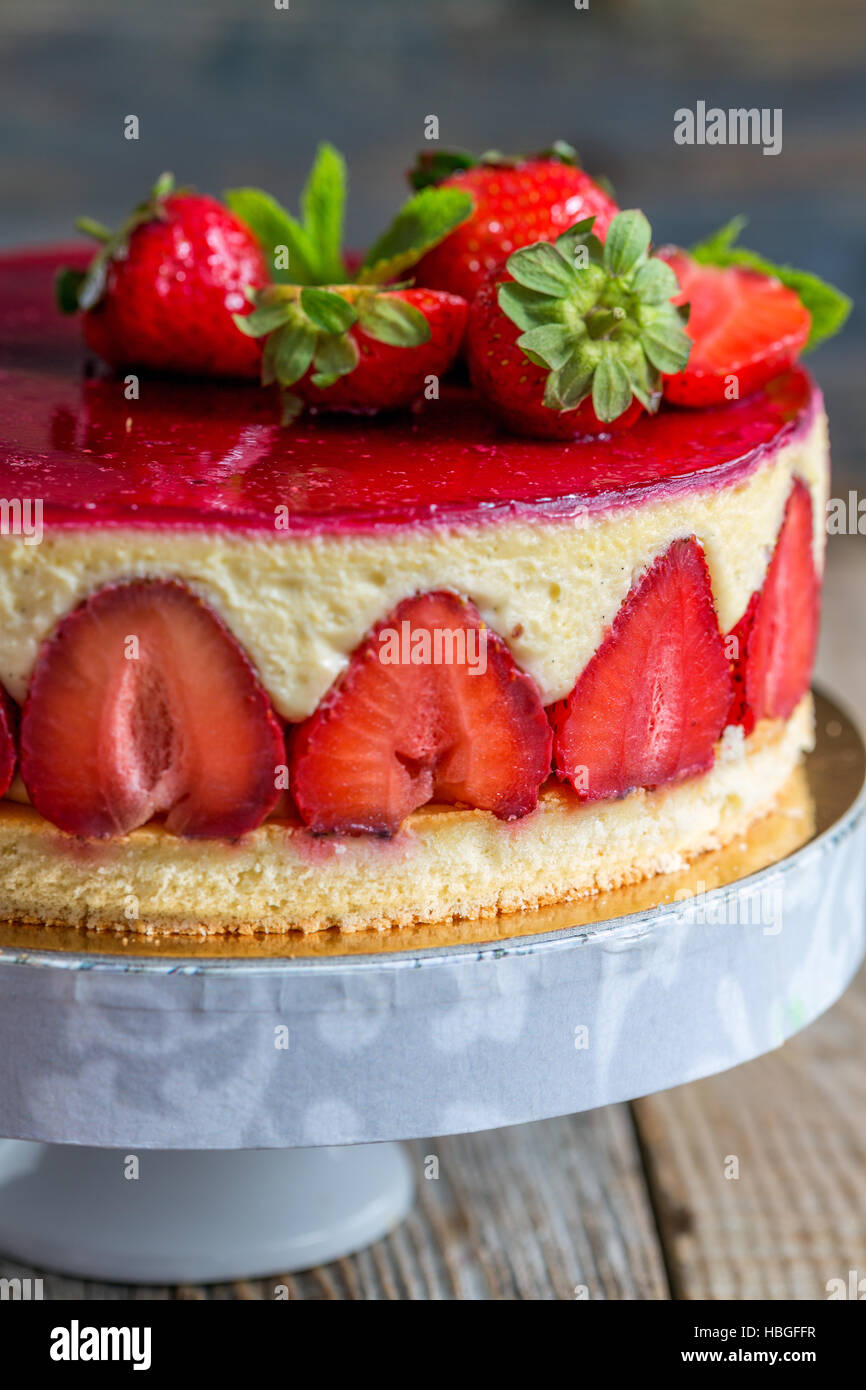 Strawberry cake close-up Stock Photo - Alamy