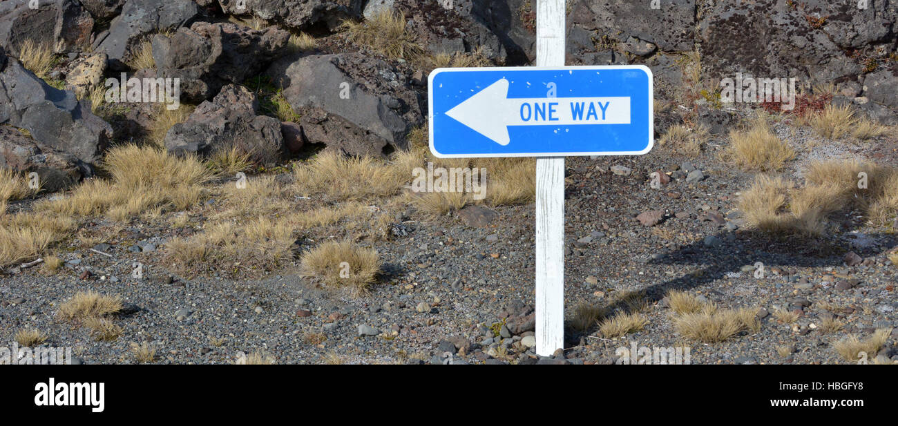 One Way Arrow Sign High Resolution Stock Photography and Images - Alamy