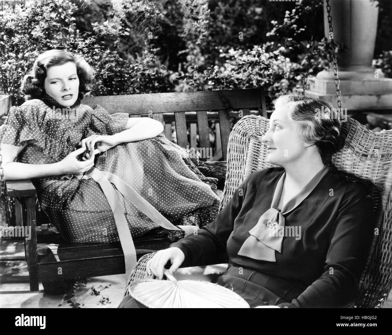 ALICE ADAMS, from left: Katharine Hepburn, Ann Shoemaker, 1935 Stock ...