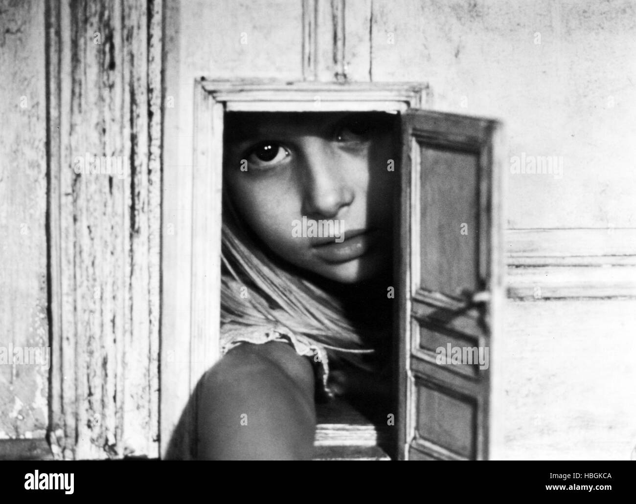 ALICE, (aka NECO Z ALENKY), 1988. (c) First Run Features/ Courtesy ...