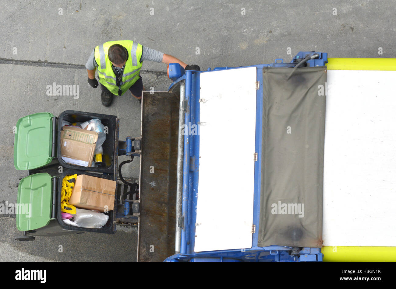 Rubbish Collection Van High Resolution Stock Photography and Images - Alamy
