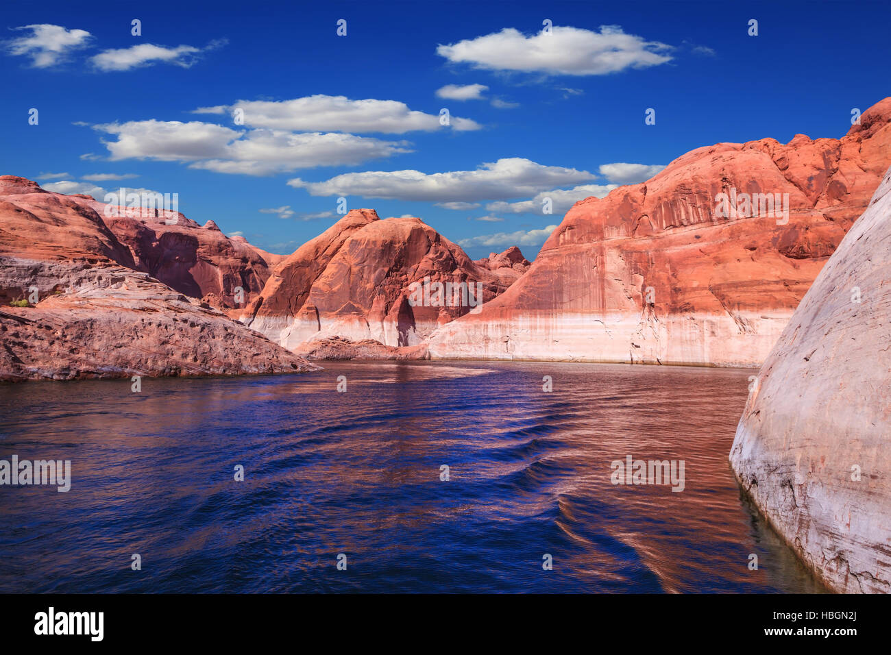 Water reservoir basin hi-res stock photography and images - Alamy