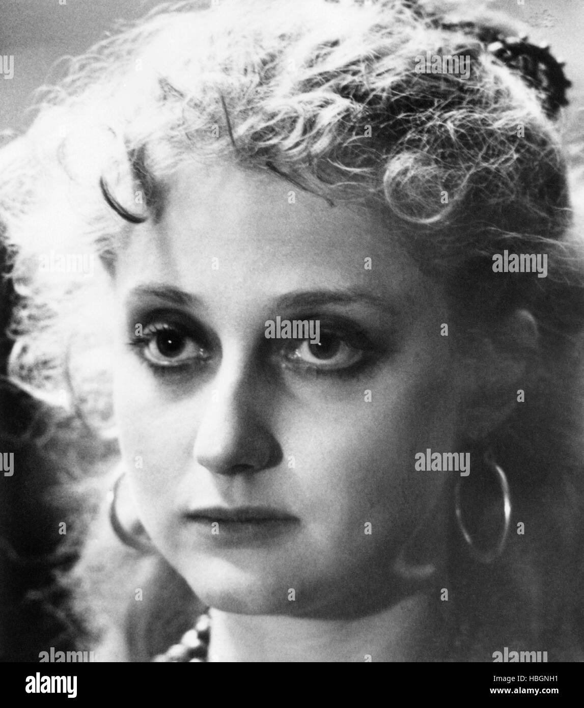 ANNIE HALL, Carol Kane, 1977 Stock Photo - Alamy