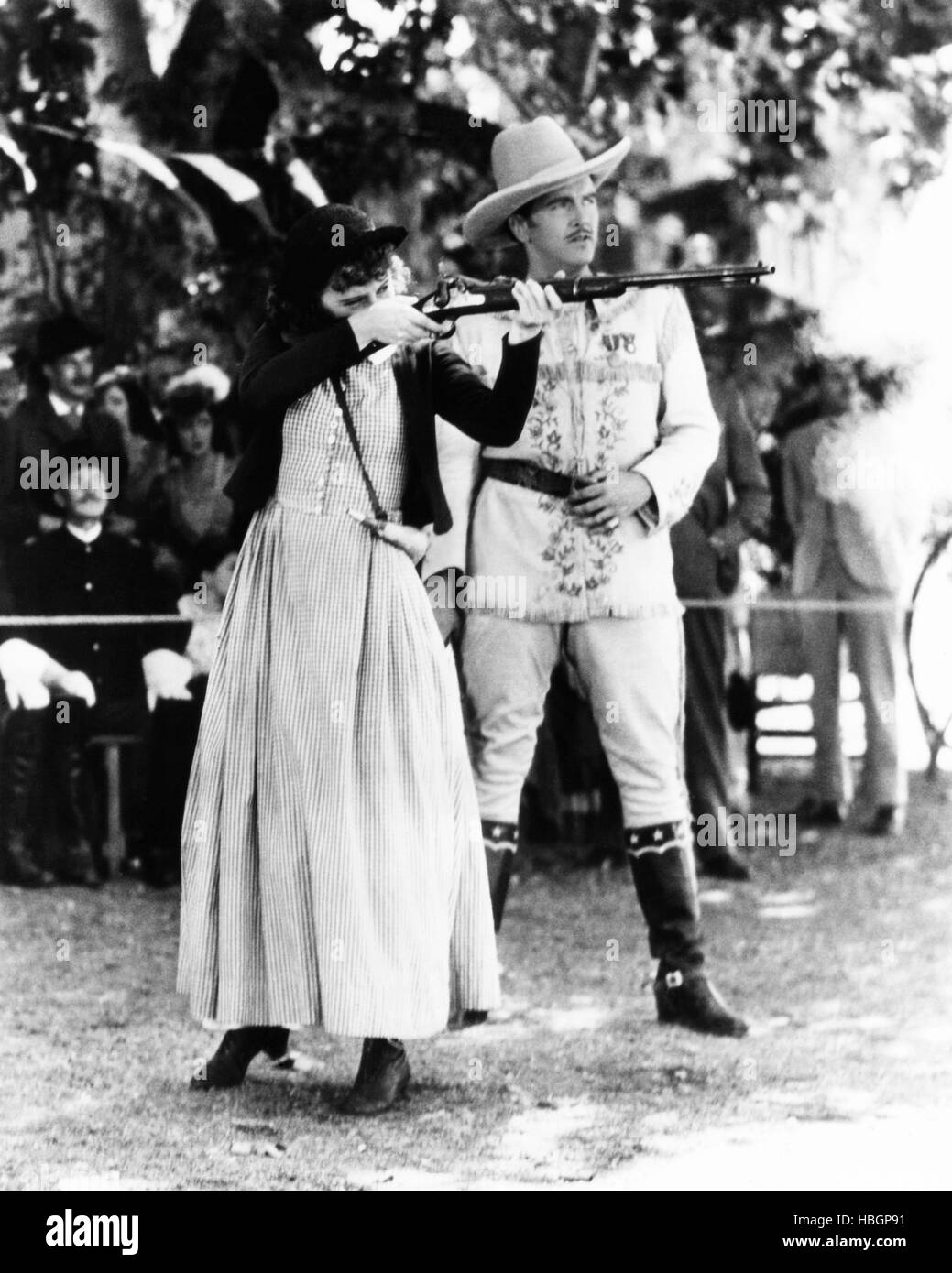 ANNIE OAKLEY, from left: Barbara Stanwyck, Preston Foster, 1935 Stock ...