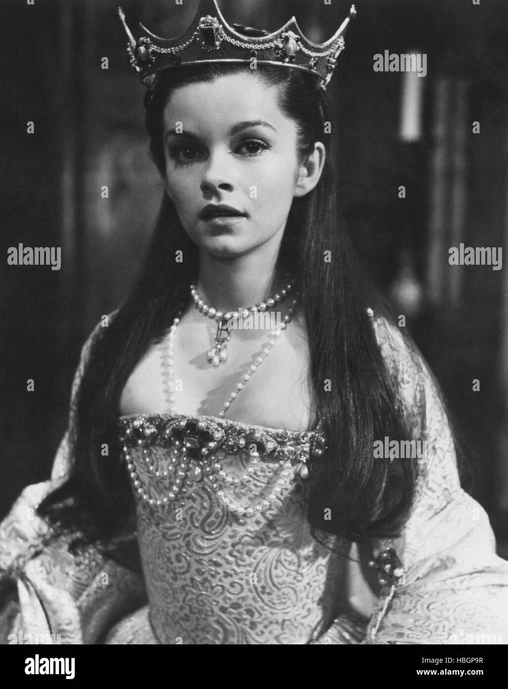 ANNE OF THE THOUSAND DAYS, Genevieve Bujold as Anne Boleyn, 1969 Stock ...