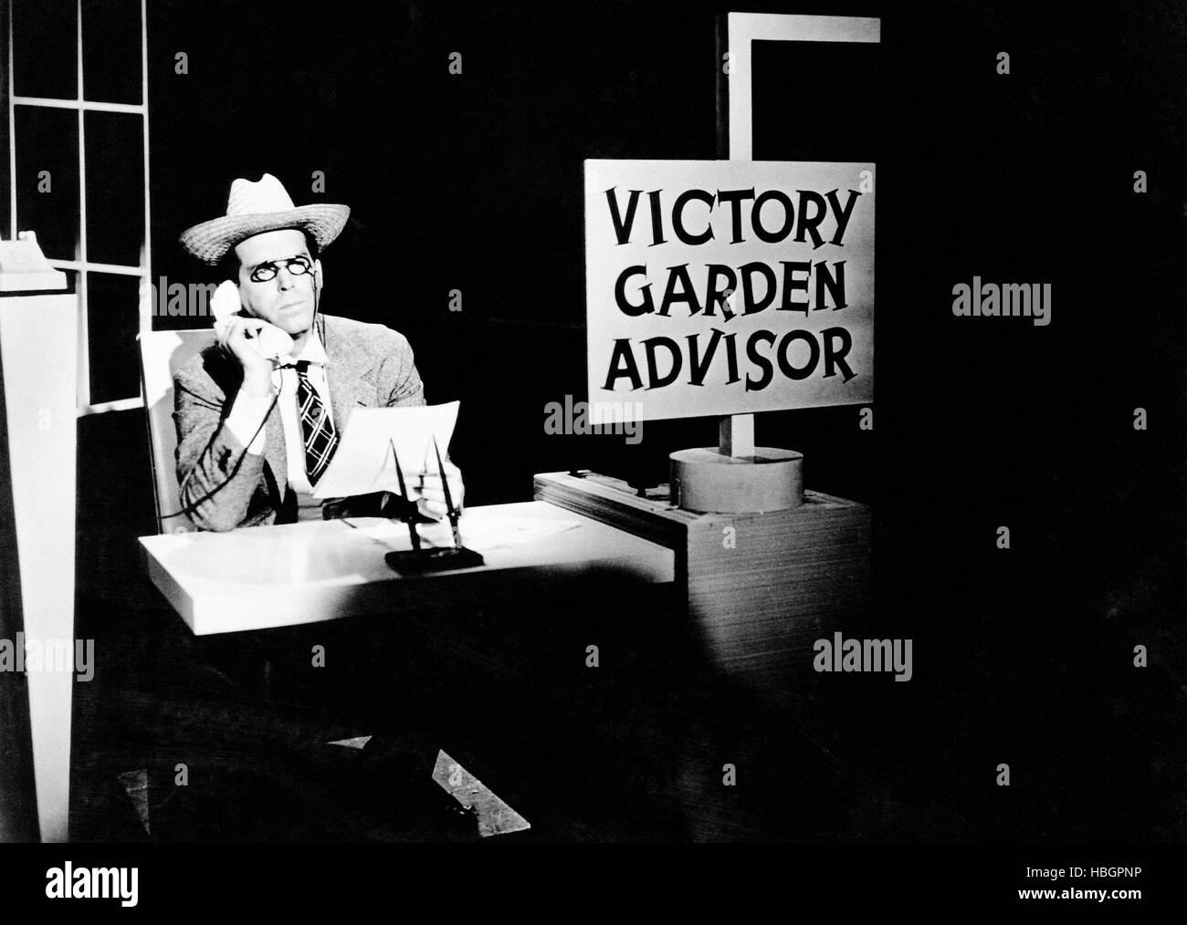 AND THE ANGELS SING, Fred MacMurray, 1944 Stock Photo - Alamy