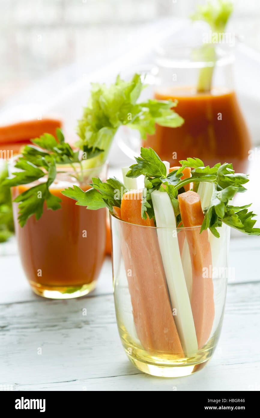 Celery in cocktail hi-res stock photography and images - Alamy
