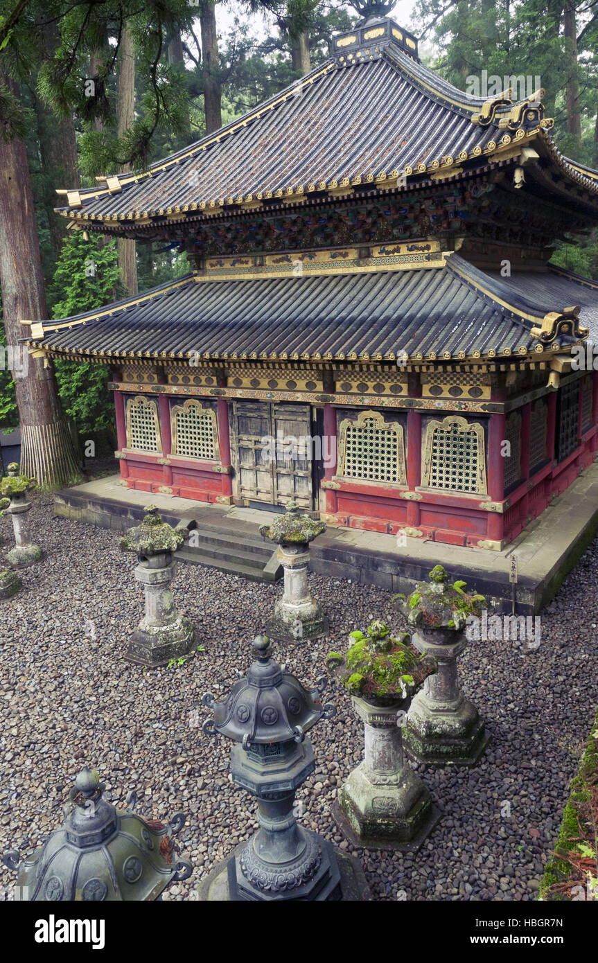Japanese temple hi-res stock photography and images - Alamy