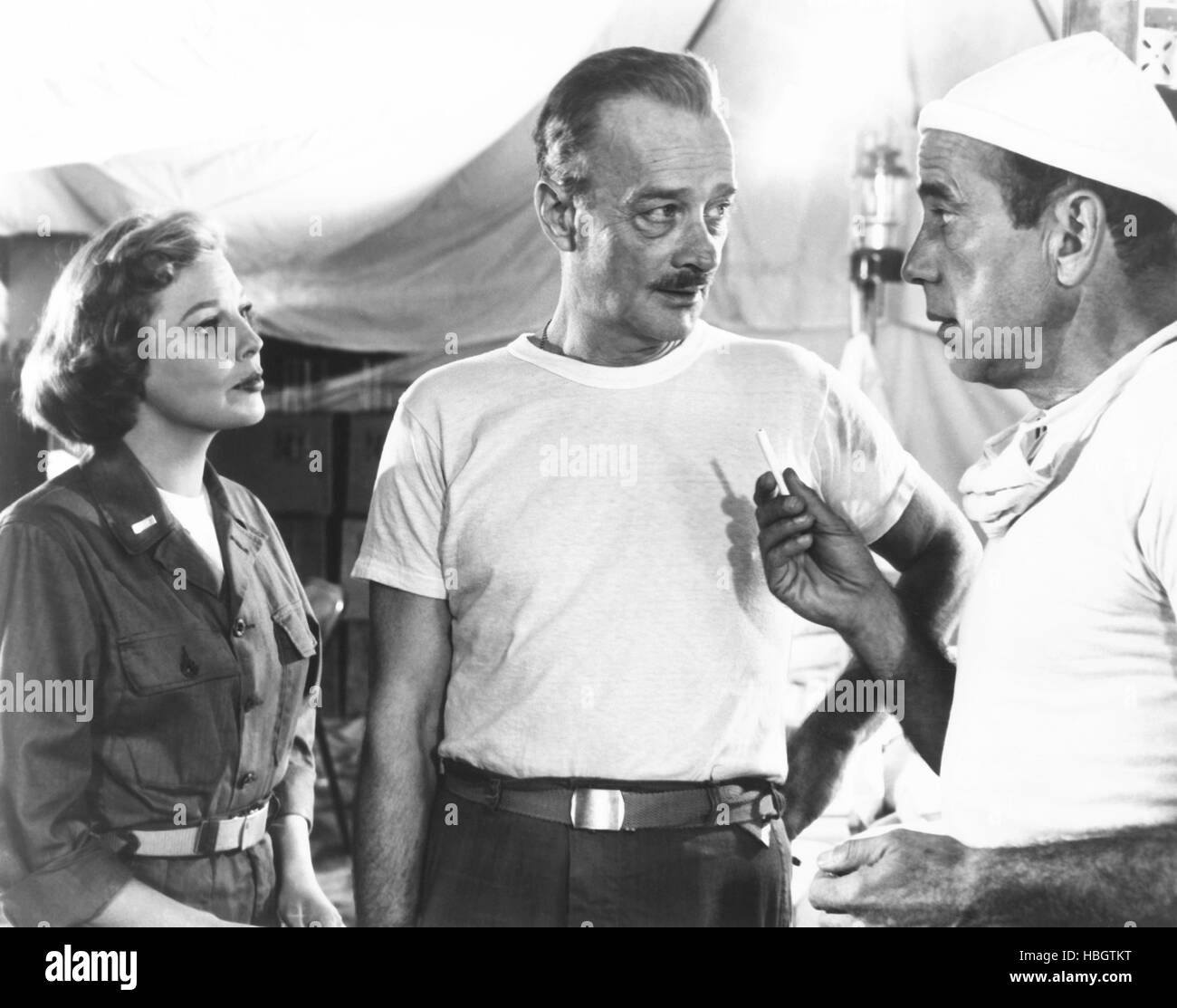 BATTLE CIRCUS, from left: June Allyson, Robert Keith, Humphrey Bogart ...