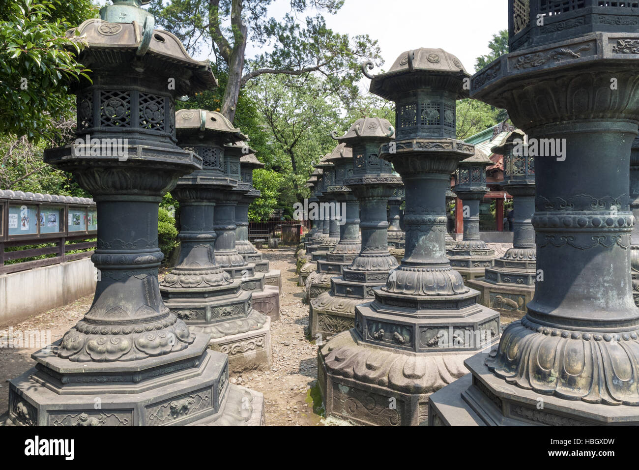 Big lanterns hi-res stock photography and images - Alamy