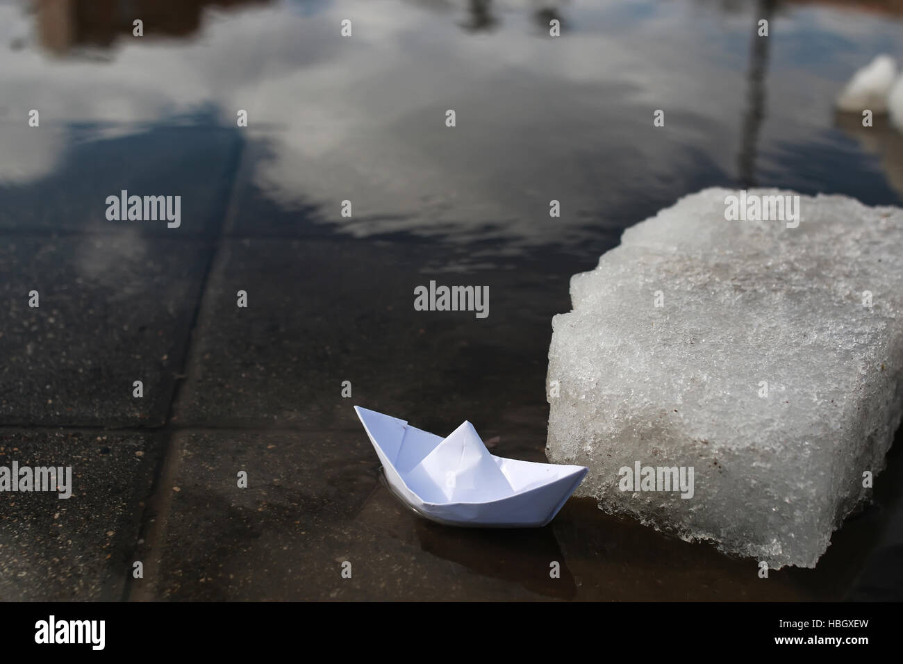 paper boat in a pool Stock Photo - Alamy