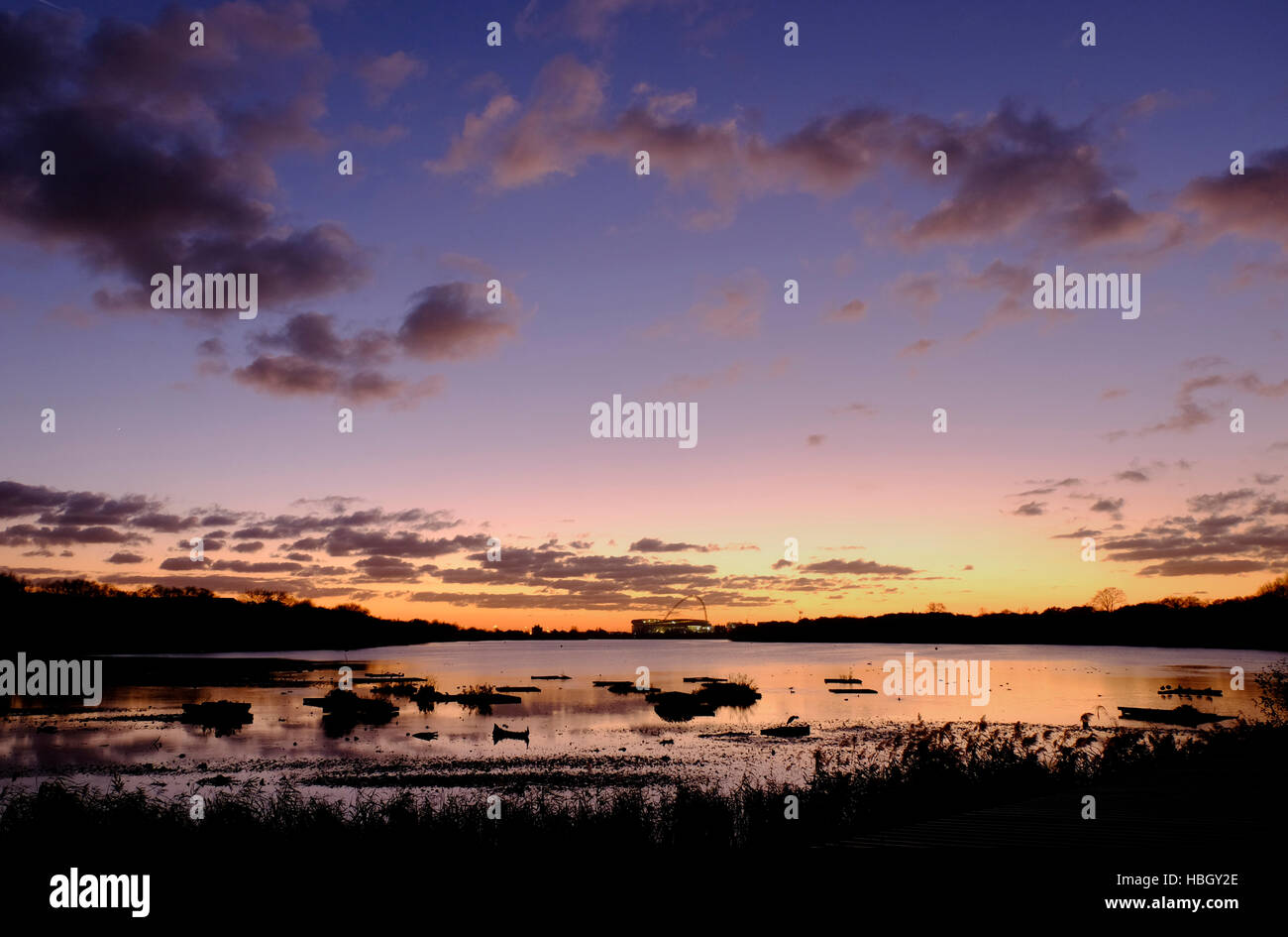 Welsh night sky hi-res stock photography and images - Alamy