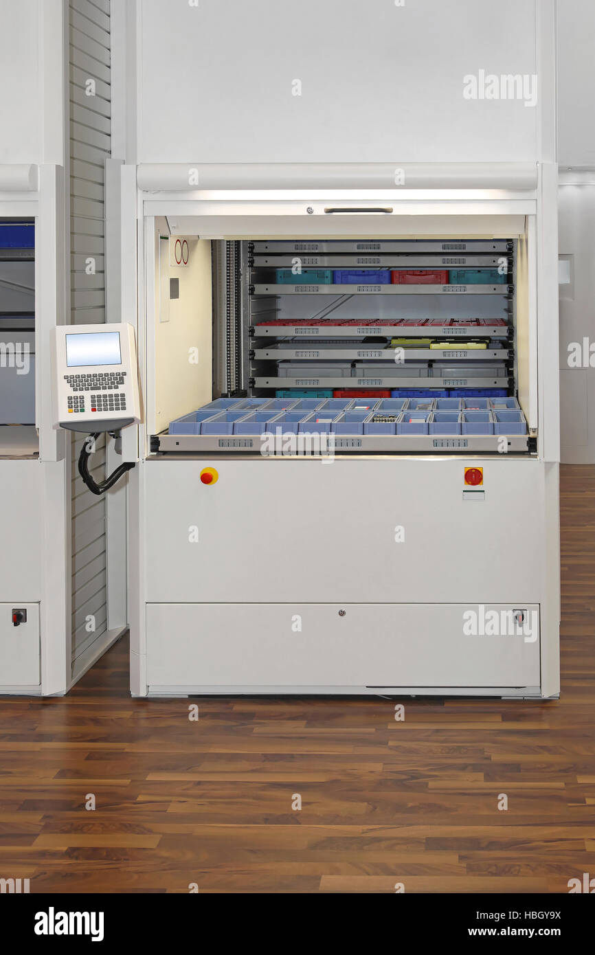 Automated storage hi-res stock photography and images - Alamy