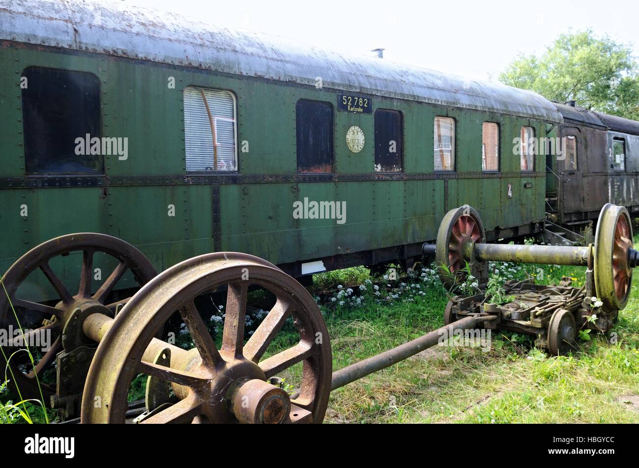Wagon chassis hi-res stock photography and images - Alamy