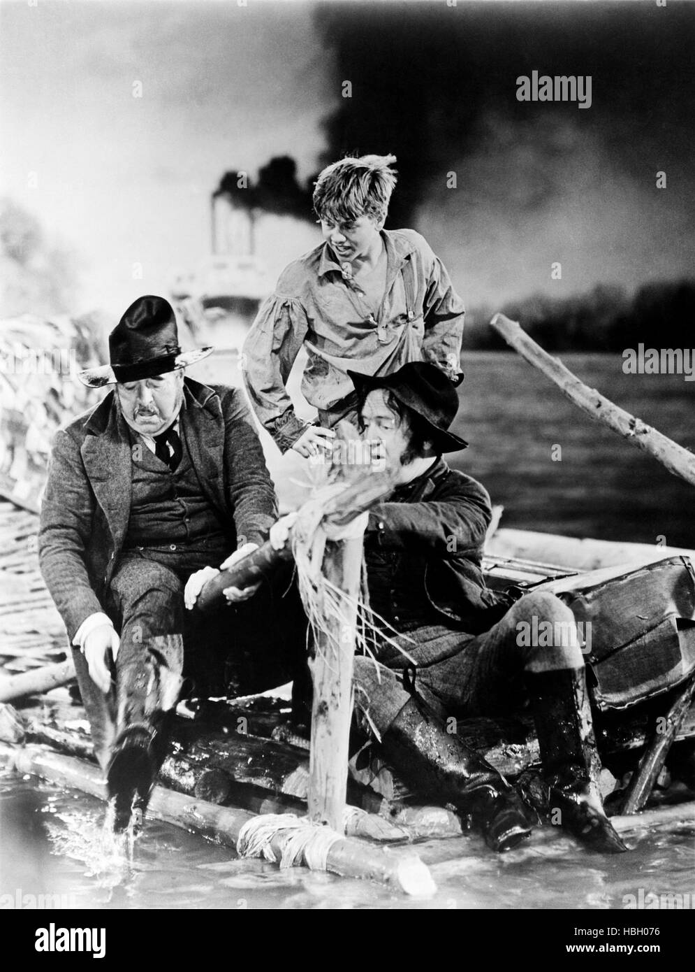THE ADVENTURES OF HUCKLEBERRY FINN, from left, Walter Connolly, Mickey ...