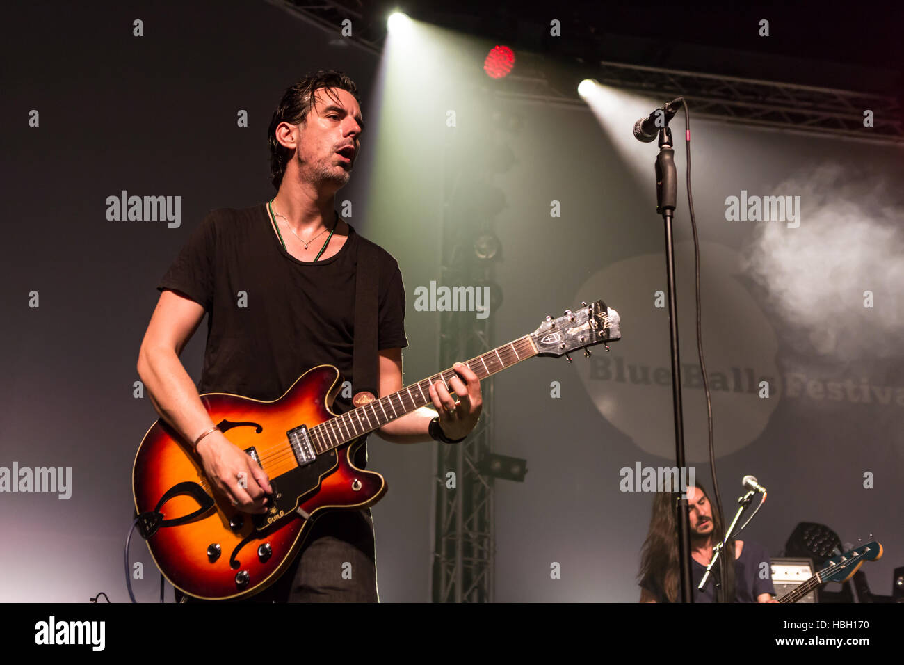 Nick fyffe bass hi-res stock photography and images - Alamy