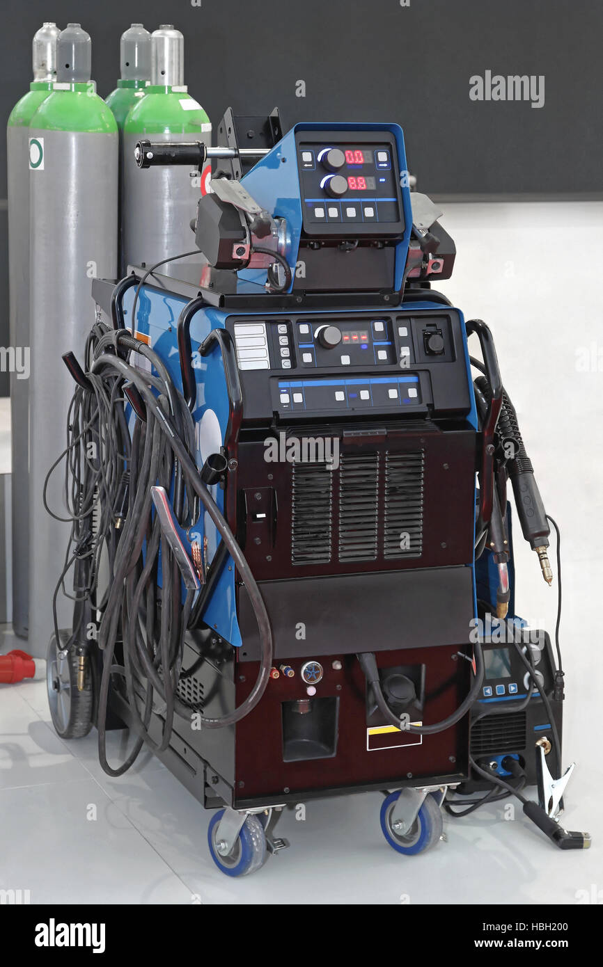 System tools hi-res stock photography and images - Alamy