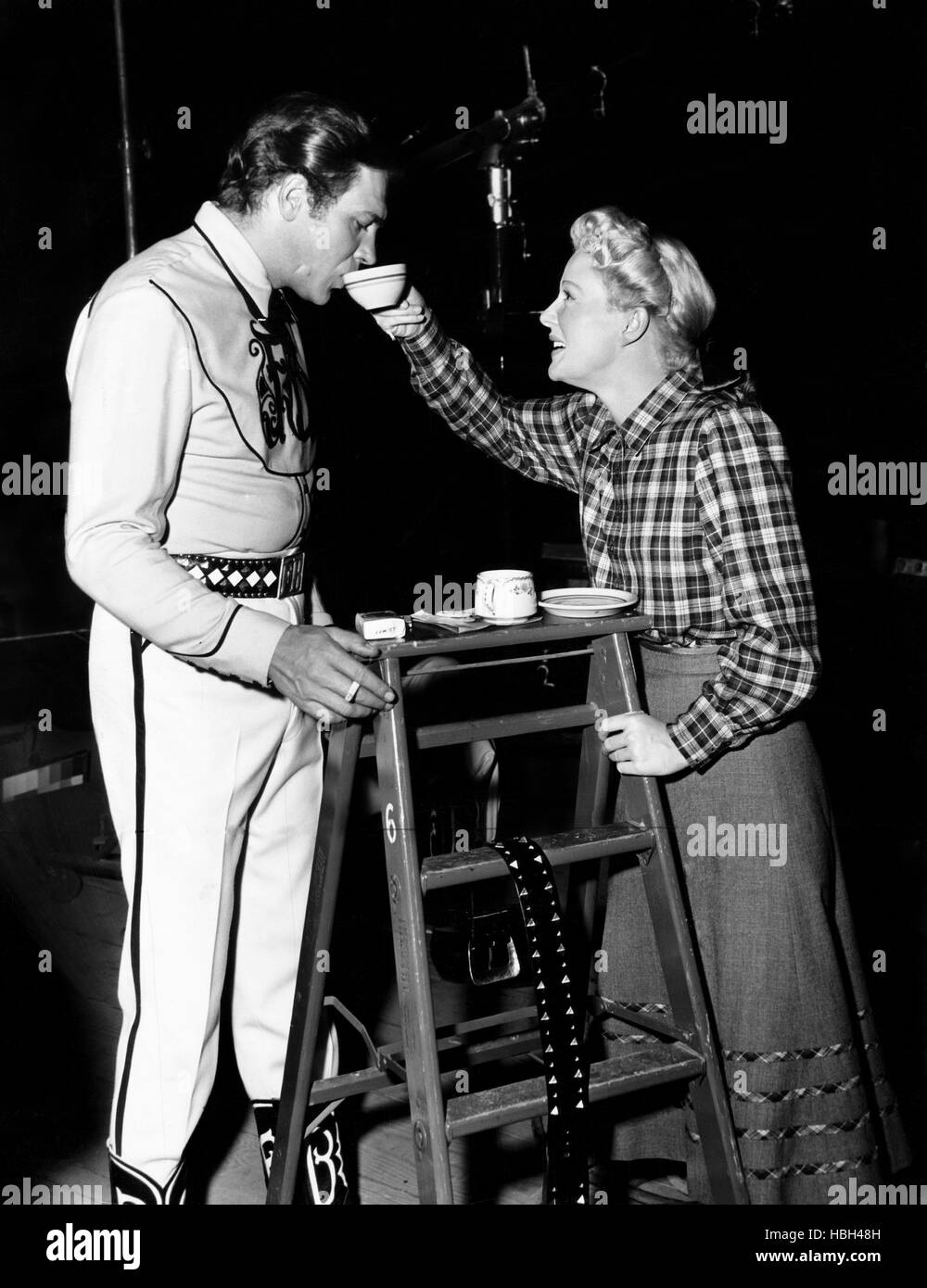 ANNIE GET YOUR GUN, Howard Keel, Betty Hutton, on set, 1950 Stock Photo ...