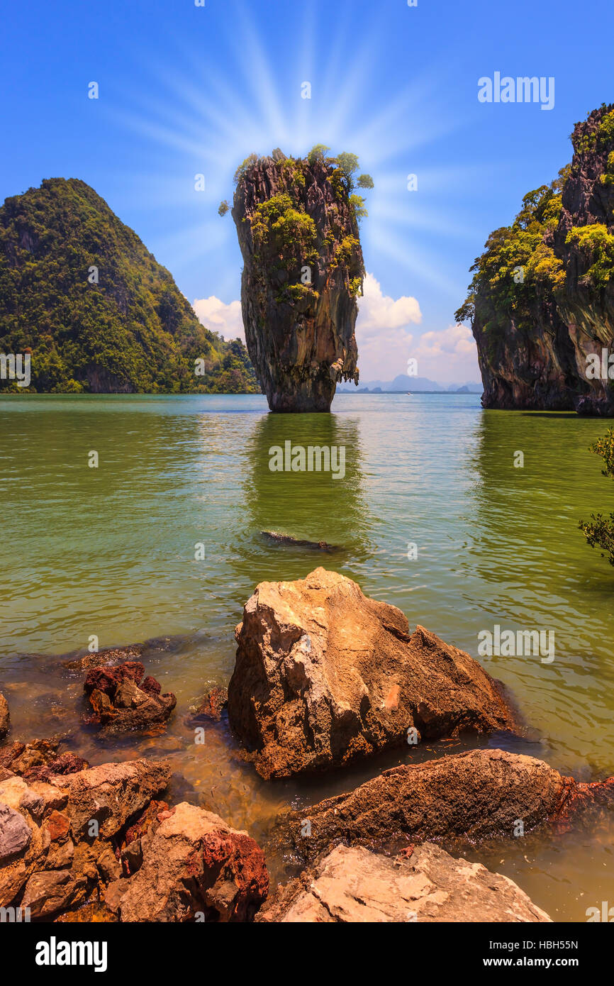 Bright sun hi-res stock photography and images - Alamy