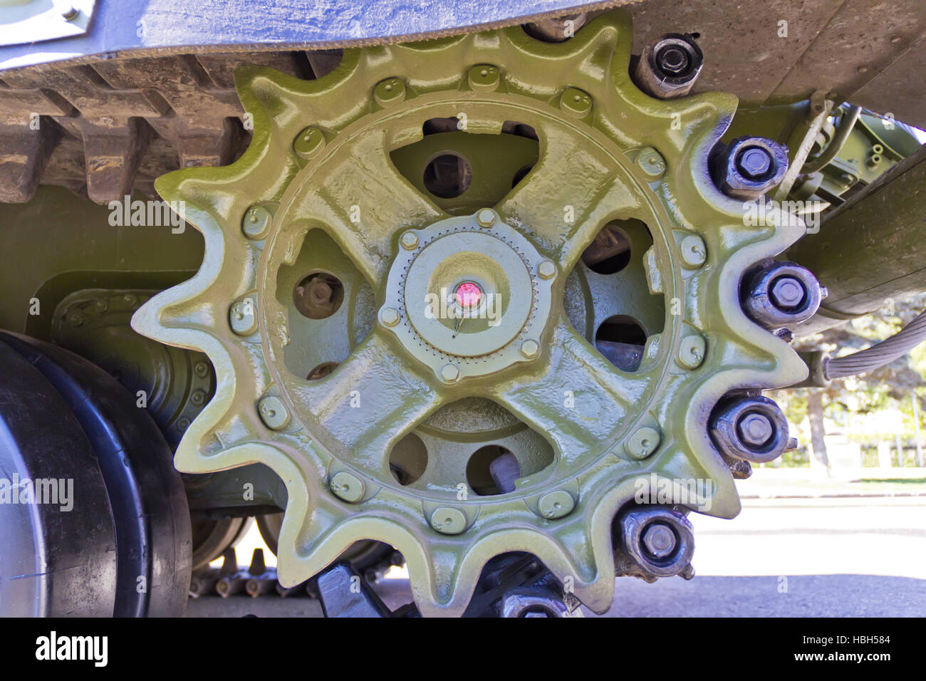 Caterpillar wheel of military transport Stock Photo - Alamy