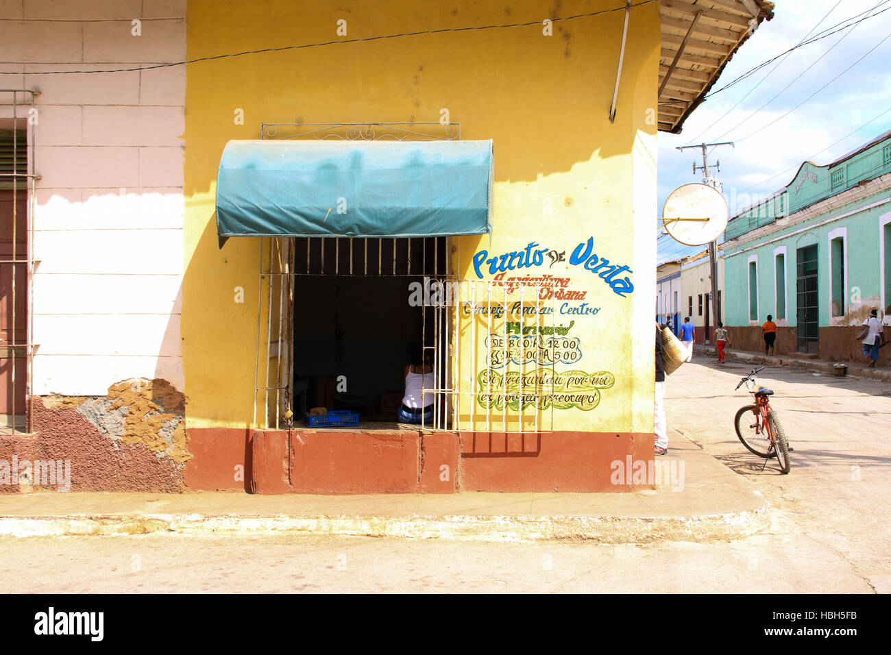 Shop on street corner in Trinidad, Cuba Stock Photo - Alamy