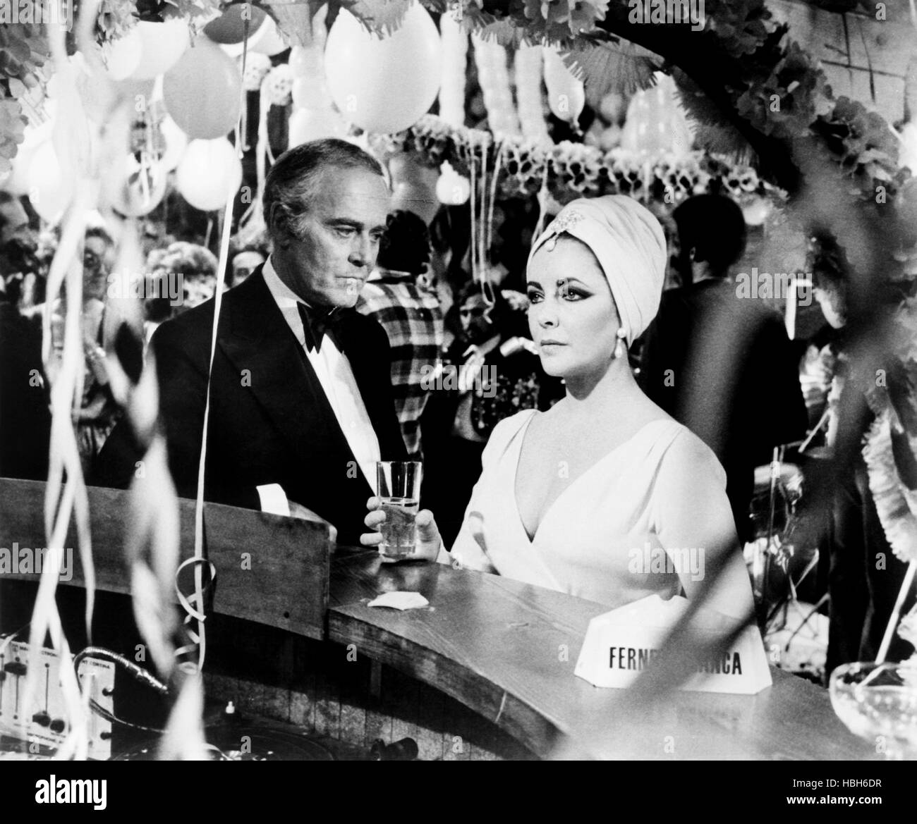ASH WEDNESDAY, from left, Henry Fonda, Elizabeth Taylor, 1973 Stock ...
