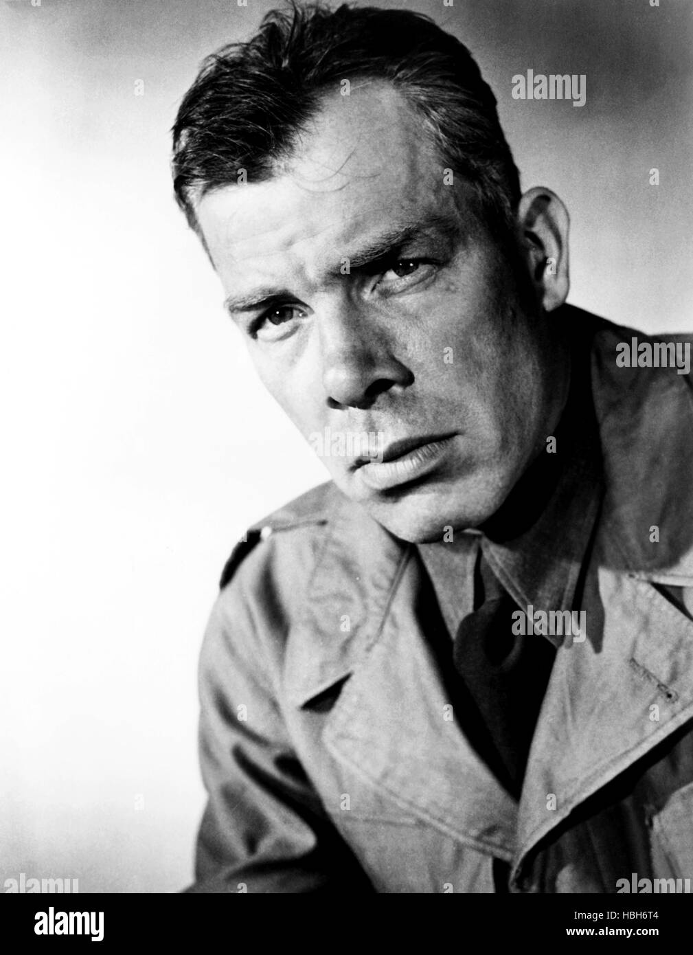 ATTACK, Lee Marvin, 1956 Stock Photo - Alamy