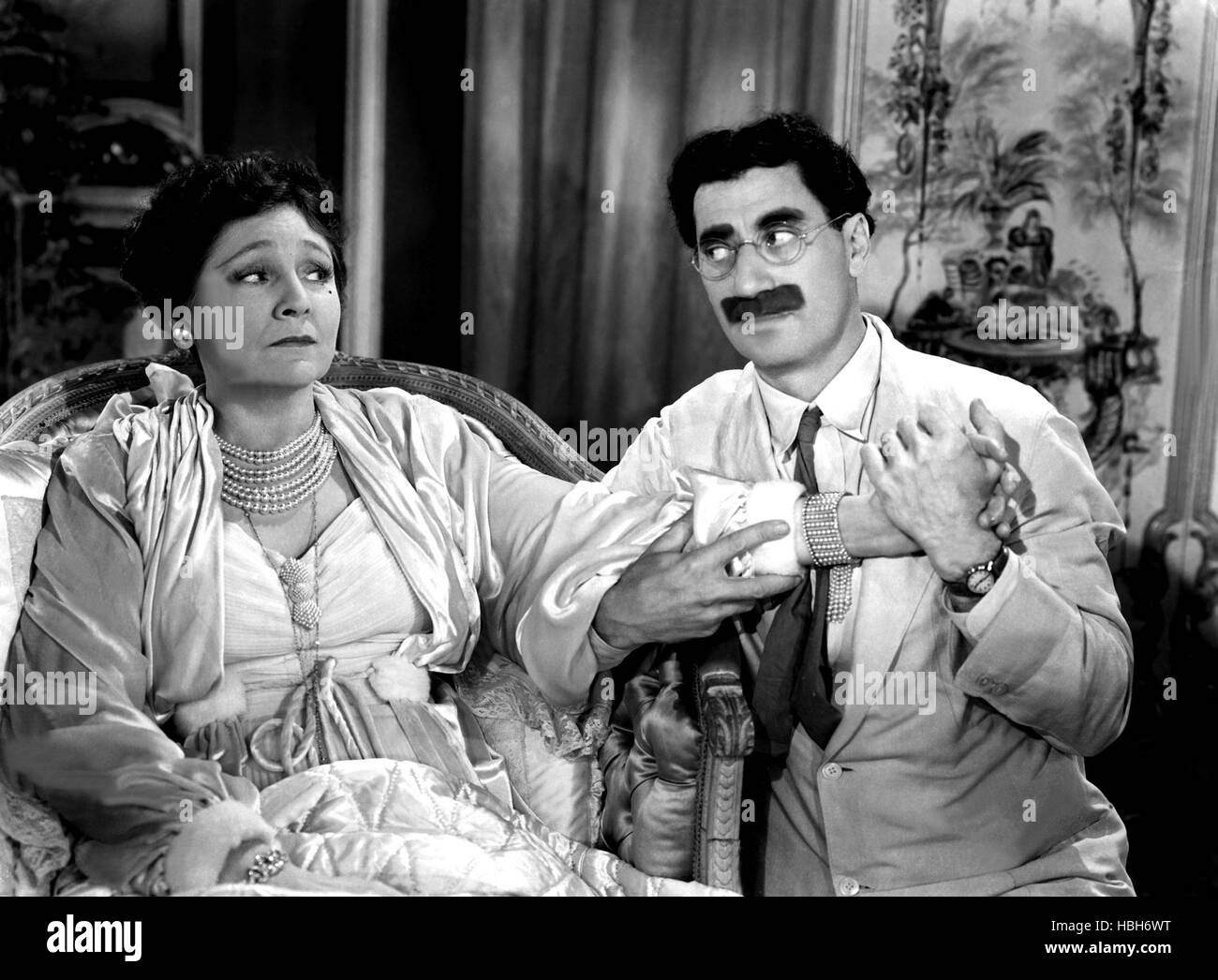AT THE CIRCUS, Margaret Dumont, Groucho Marx, 1939 Stock Photo - Alamy