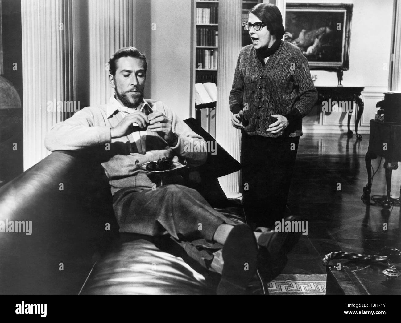 AUNTIE MAME, Robin Hughes, Peggy Cass, 1958 Stock Photo - Alamy