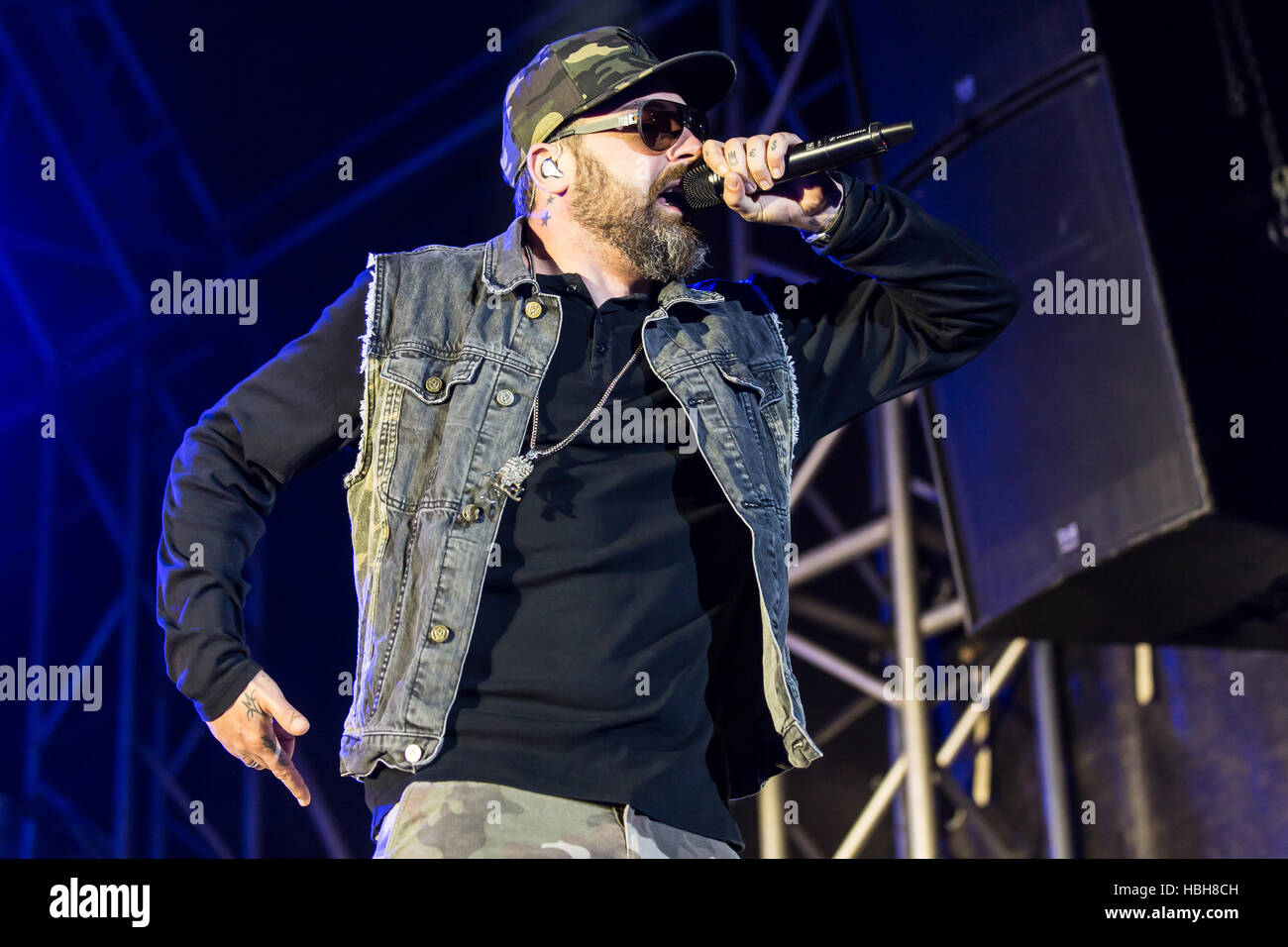 German rapper sido live heitere hi-res stock photography and images - Alamy