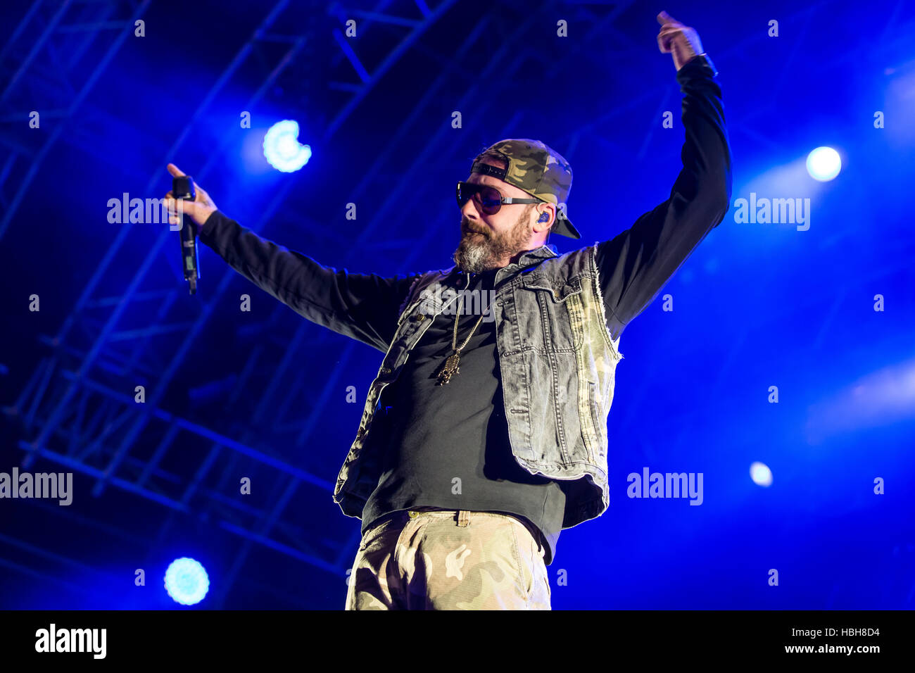 German rapper sido live heitere hi-res stock photography and images - Alamy